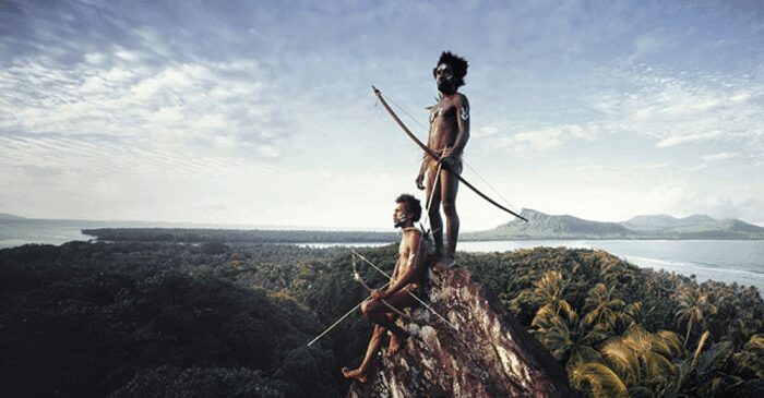 20 Stunning Photos Of The World’s Disappearing Tribes - Sociedelic