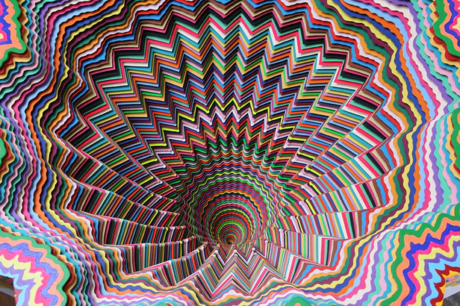 15 Psychedelic Sculptures That Will Blow You Away - Sociedelic